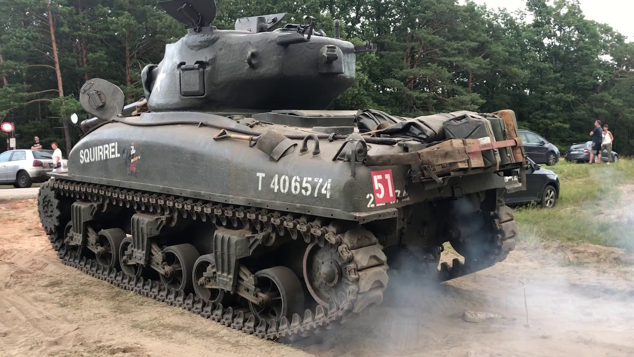 WWII Sherman tank engine startup - World War Wings WWII Sherman tank engine startup - World War Wings