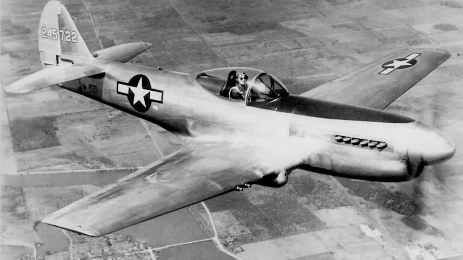 How Good Was The Curtiss XP-40Q - The Mustang and Warhawk Mix? - World War Wings
