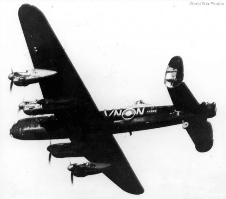 How the British Lancaster Bomber Made History During The Dambusters ...