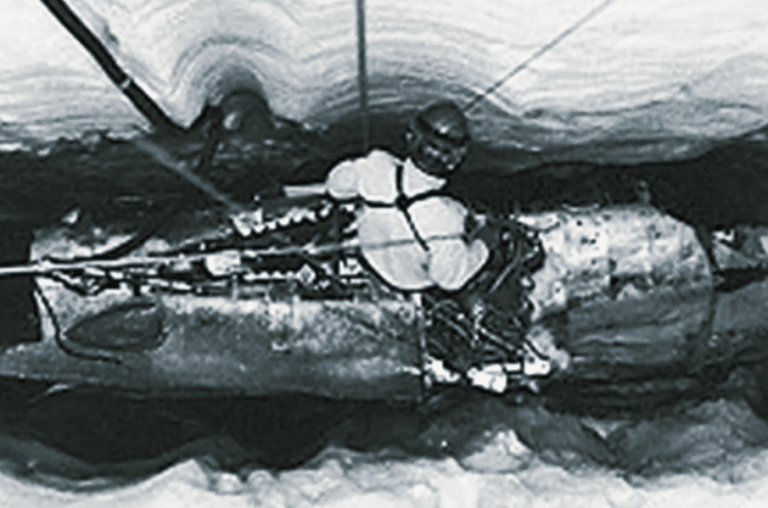 Scientists Discover Hidden WW2 Plane Encased in 300 Feet of Ice ...