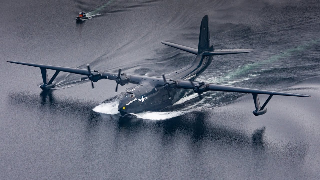 LAST EVER Martin Mars Takeoff From Sproat Lake - World War Wings