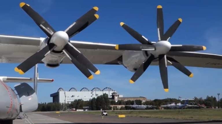 Why Contra-Rotating Propellers Are Better - World War Wings