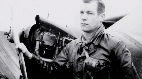 The Story of The Fearless and Unconventional WWII Pilot No One Ever ...