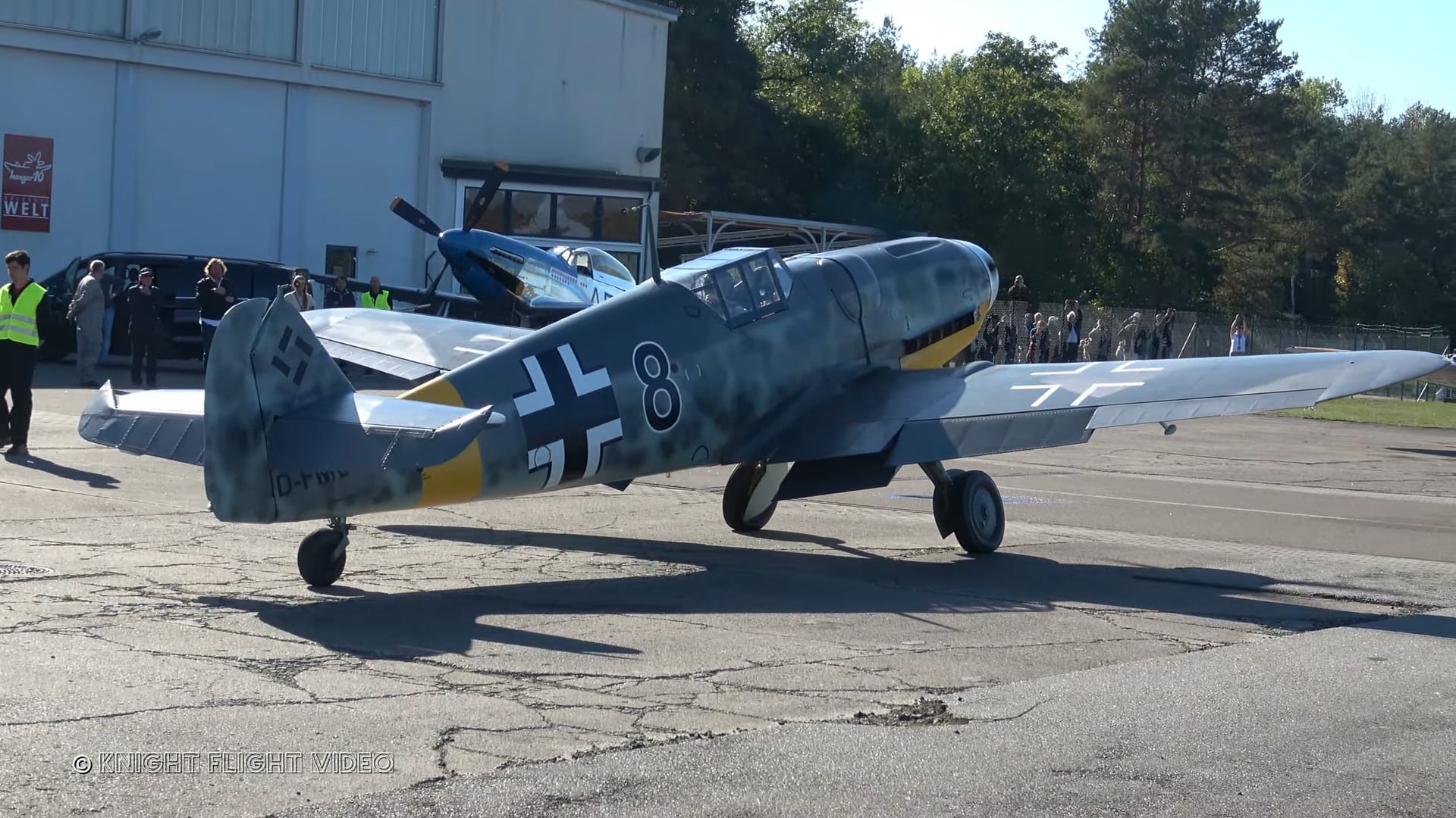 Bf 109G-6 "Schwarze 8" Original DB605 SOUND - World War Wings