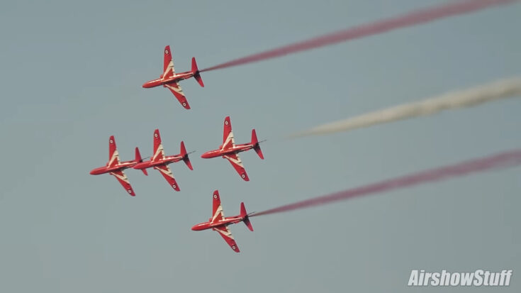 RAF Red Arrows Beautiful Evening Performance! - World War Wings