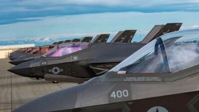 The Incredible Stealth Tech Behind Tinted Cockpit Canopies - World War ...