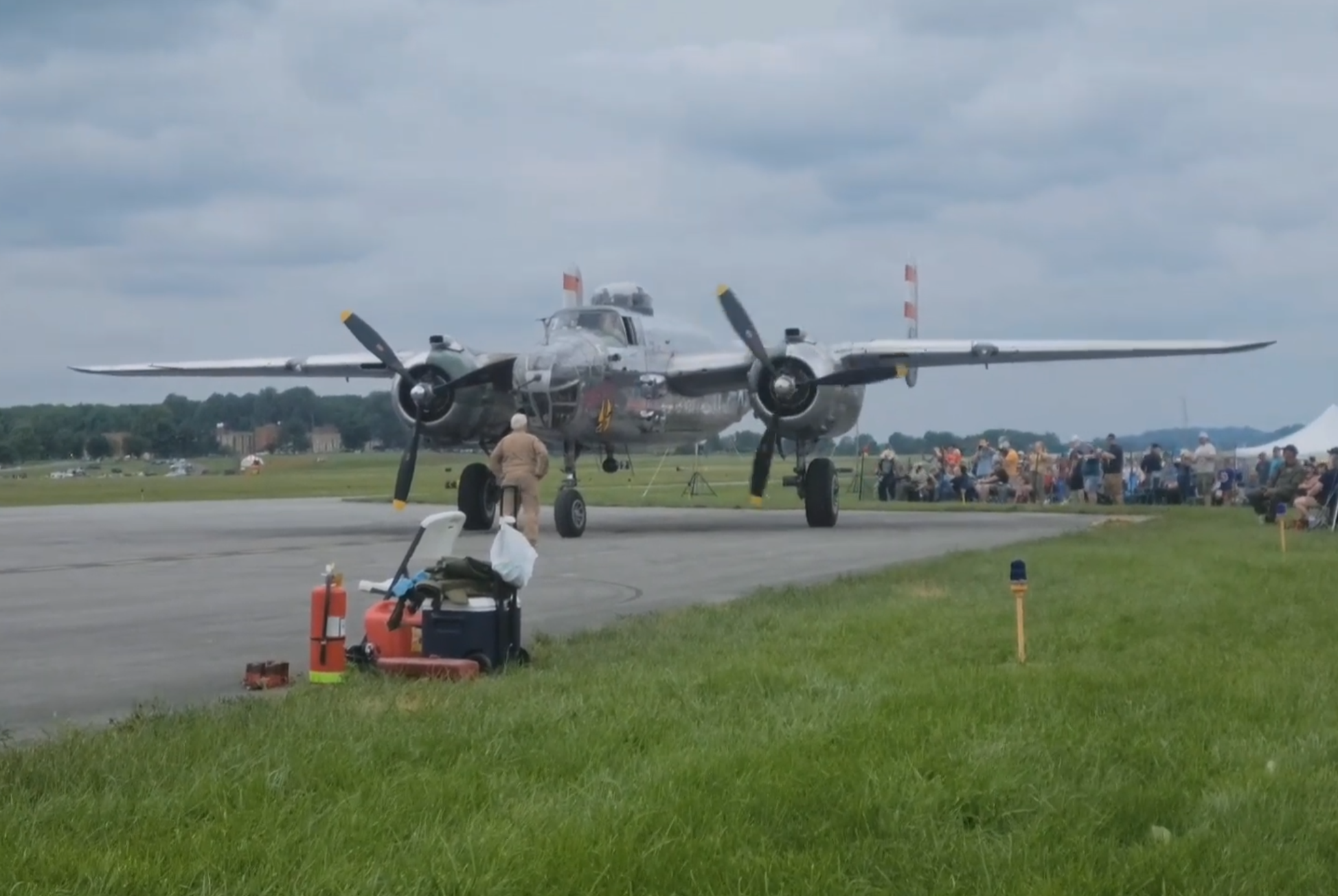 Watch WW2 Weekend Airshow in Reading PA Featuring B-25 and SB2C and ...