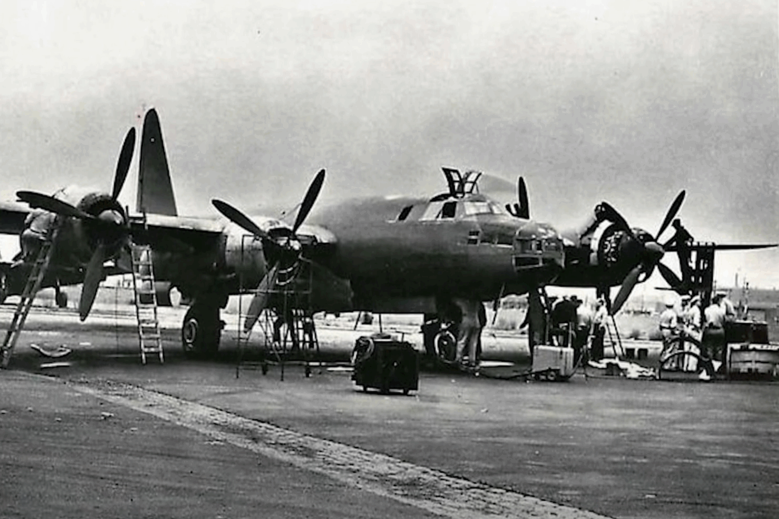 How Japan's Secret WWII Bomber Drew Inspiration From the B-17 - World ...
