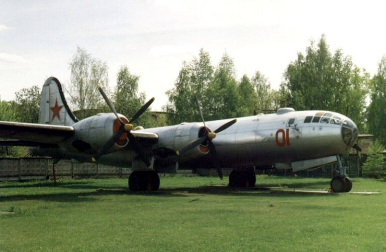 The Insane Reverse Engineering of the B-29 Superfortress - World War Wings