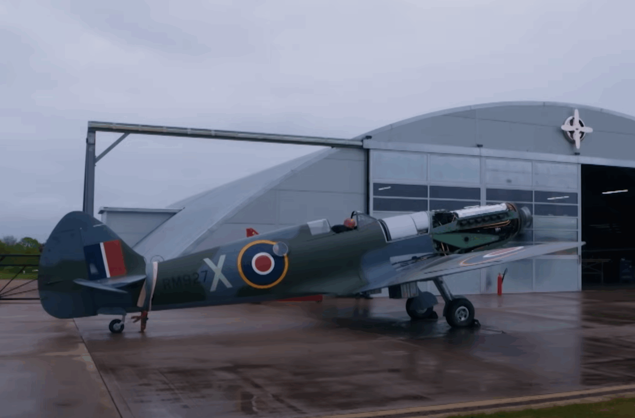How a Scrapped WWII Spitfire Was Fully Rebuilt and Restored - World War ...