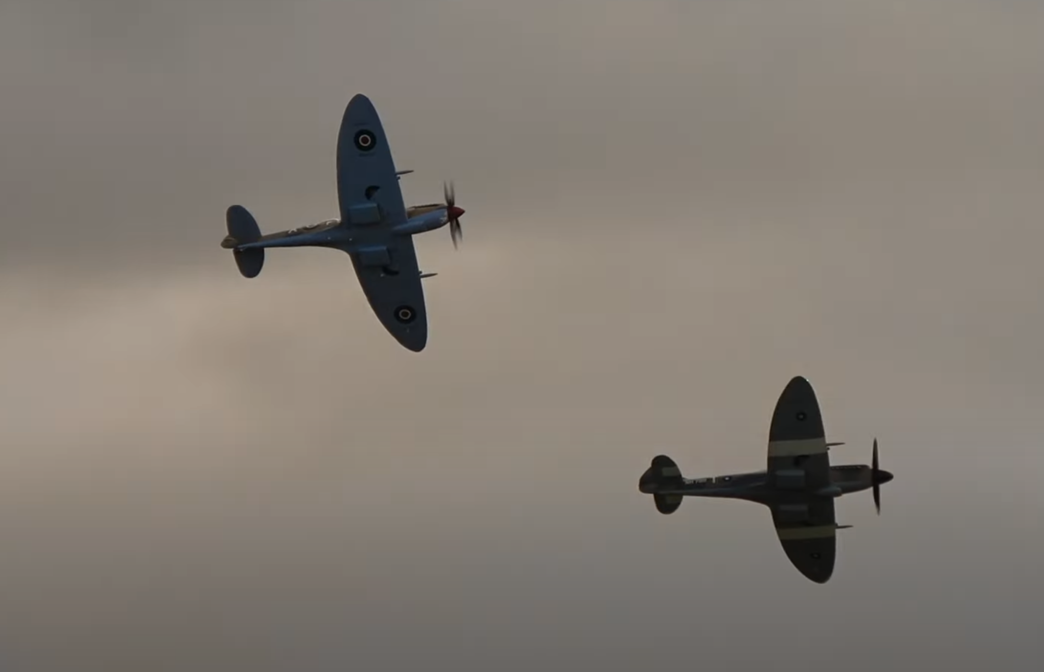 Watch: Low-Flying WWII Spitfires Thunder Past at the Feel the Prop-Wash ...