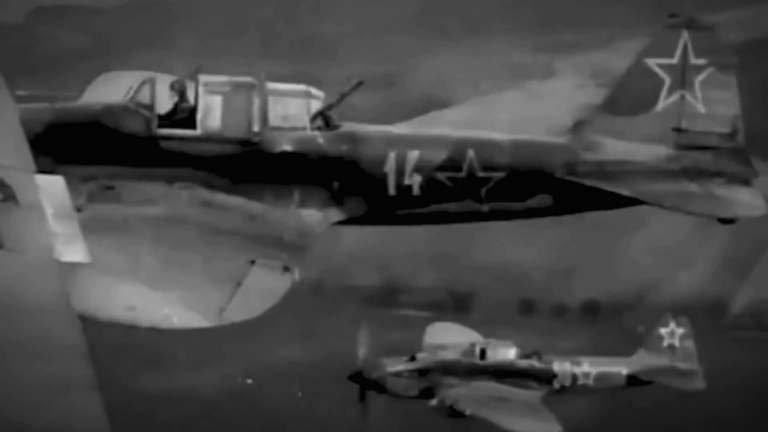 The Plane that Could Receive a Panzer Attack and Keep Flying In WW2 ...