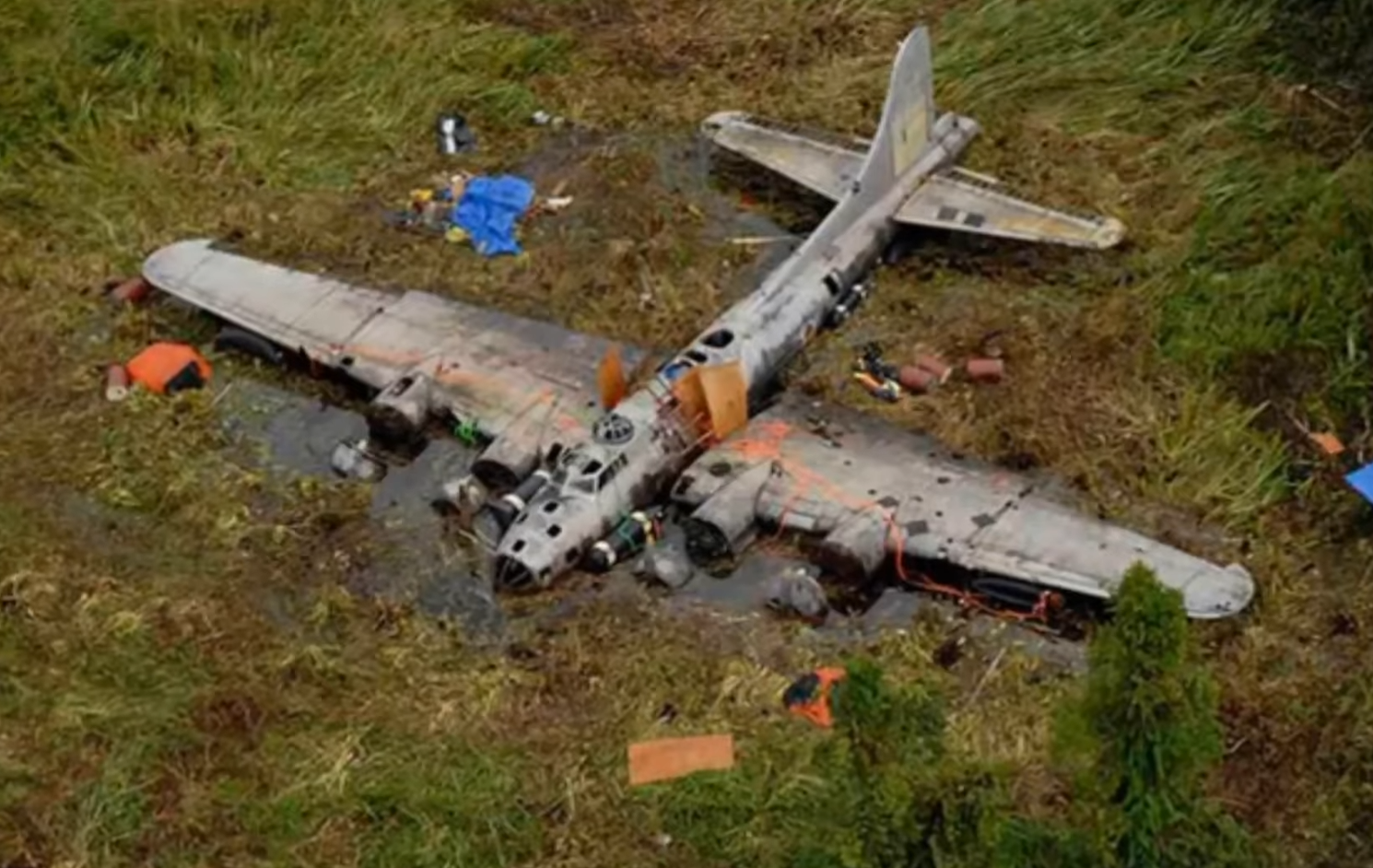 On This Day in 1942: Fuel-Starved B-17 ‘Swamp Ghost’ Survives Crash and ...