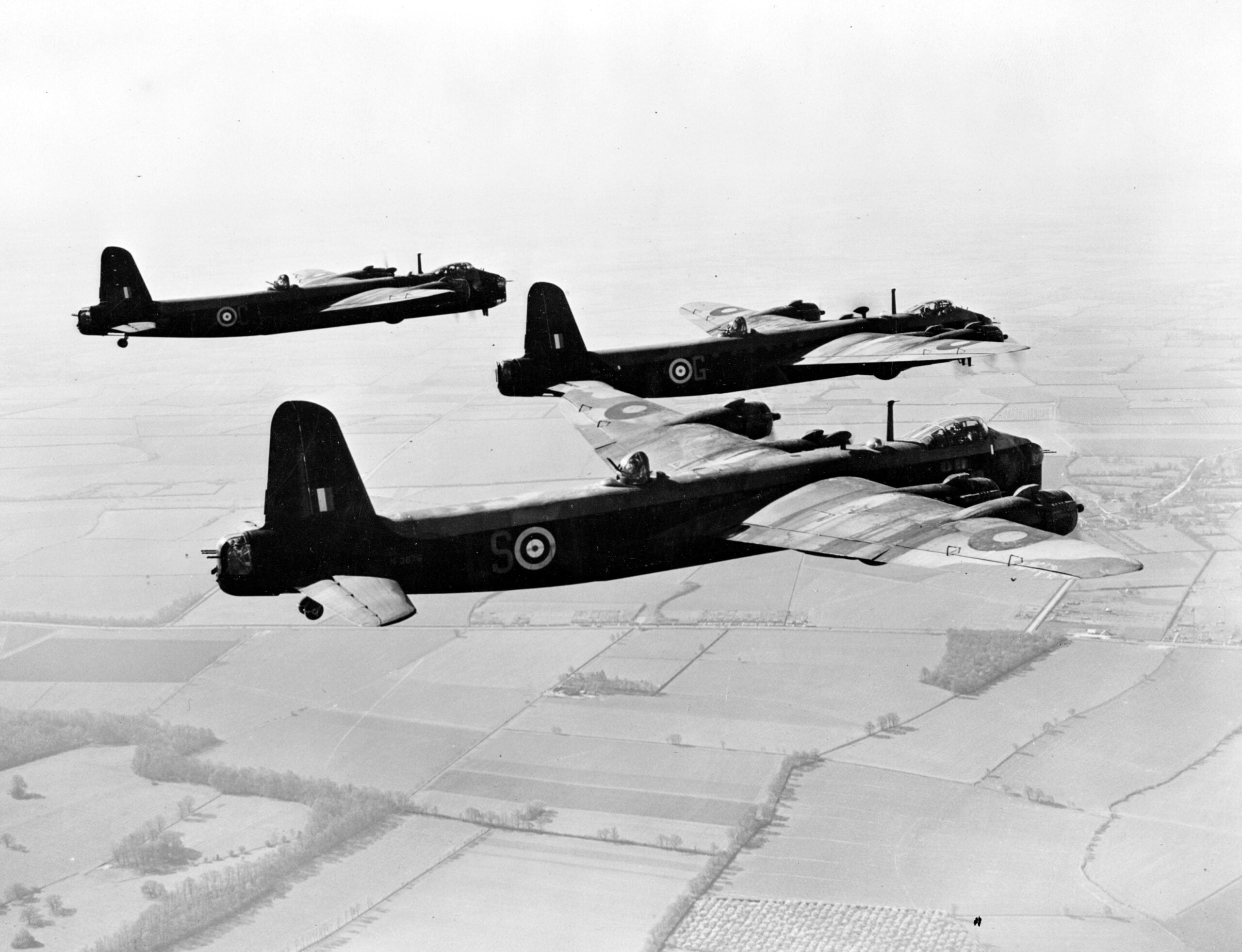 On This Day in WWII (1941): RAF’s Short Stirling Makes Operational ...