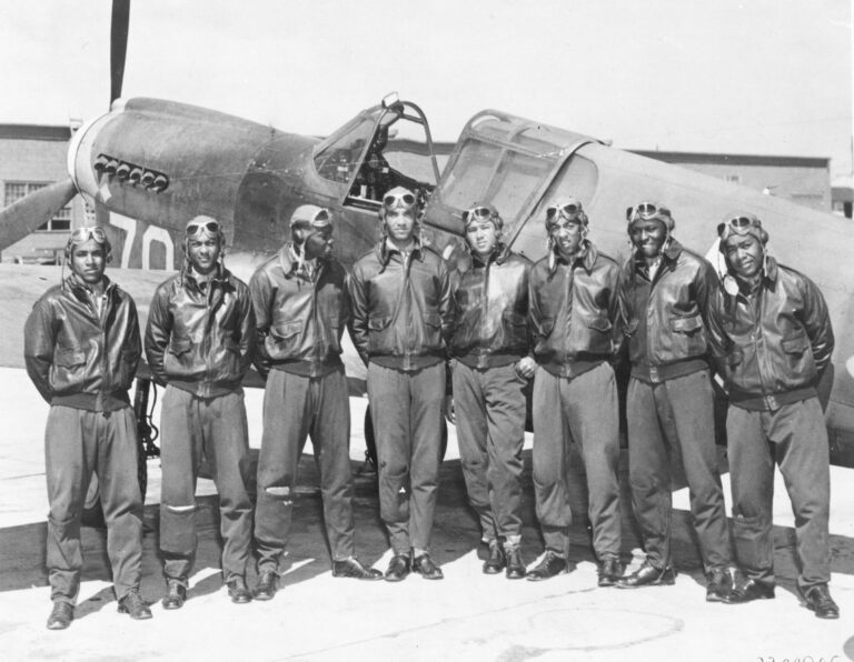 1945 Tragedy: Tuskegee Airmen of the 332nd Fighter Group Fly Heroic ...