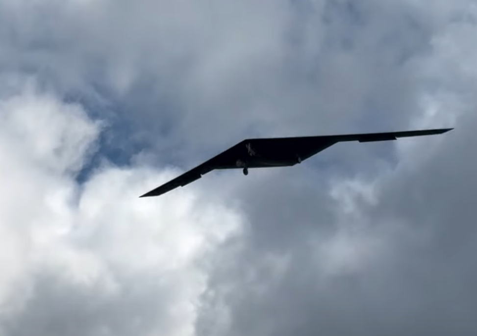 New Footage Offers Clearest View Yet of Secretive RQ-180 Stealth Drone ...